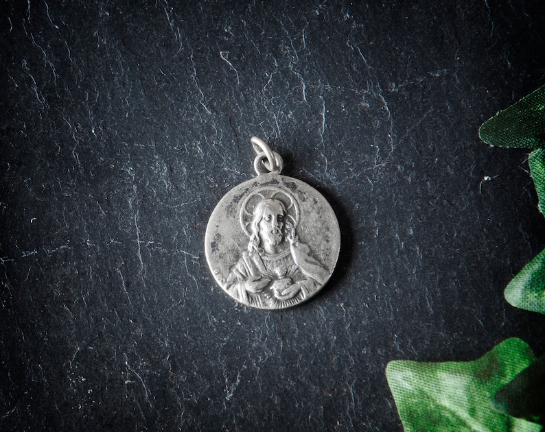 Vintage Religious Medal Sacred Heart and Scapular O Mi Jesu - Etsy