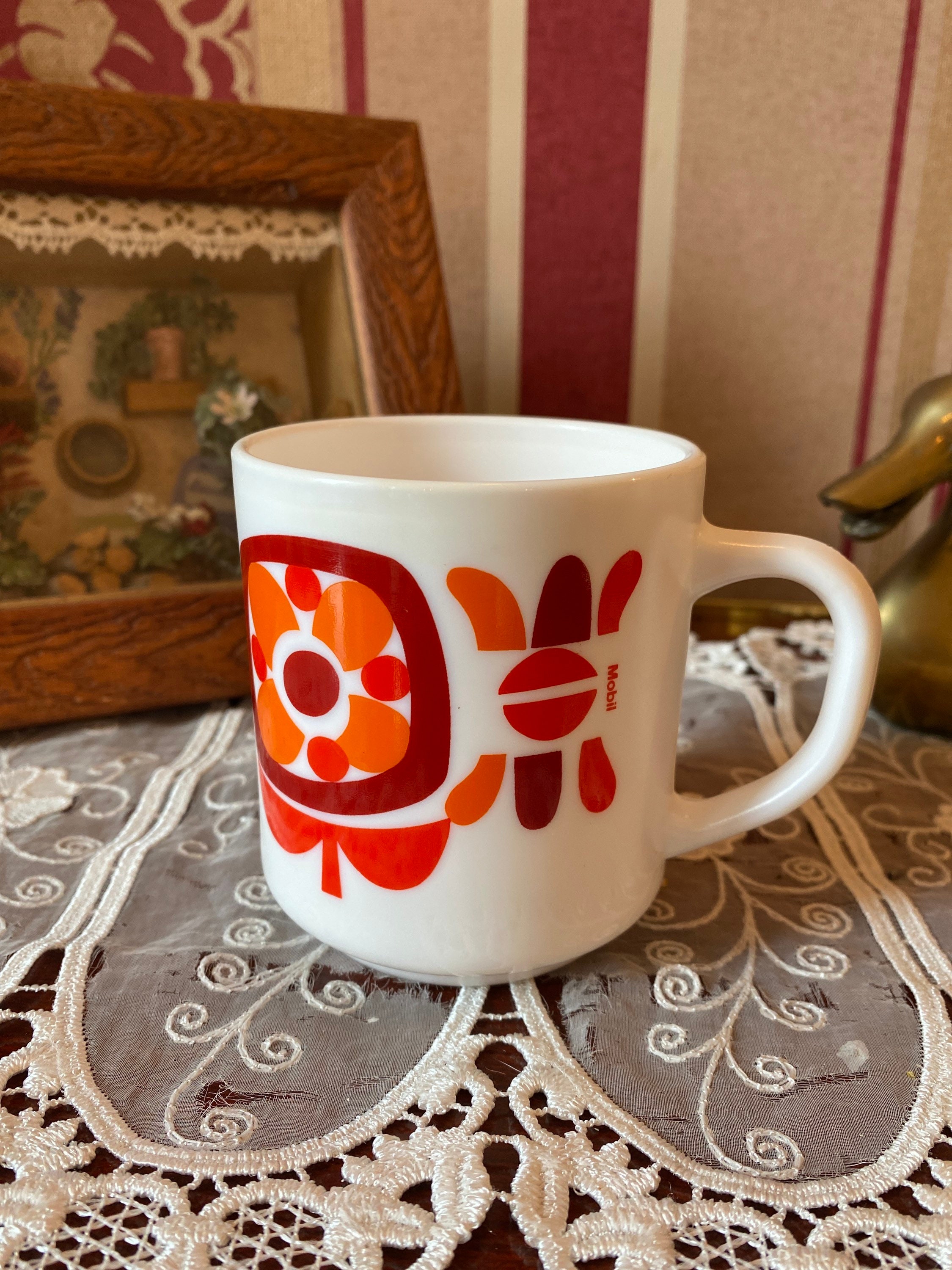 milk glass Flower mod promotional Mobil Oil Mug glass white ARCOPAL Mug ...