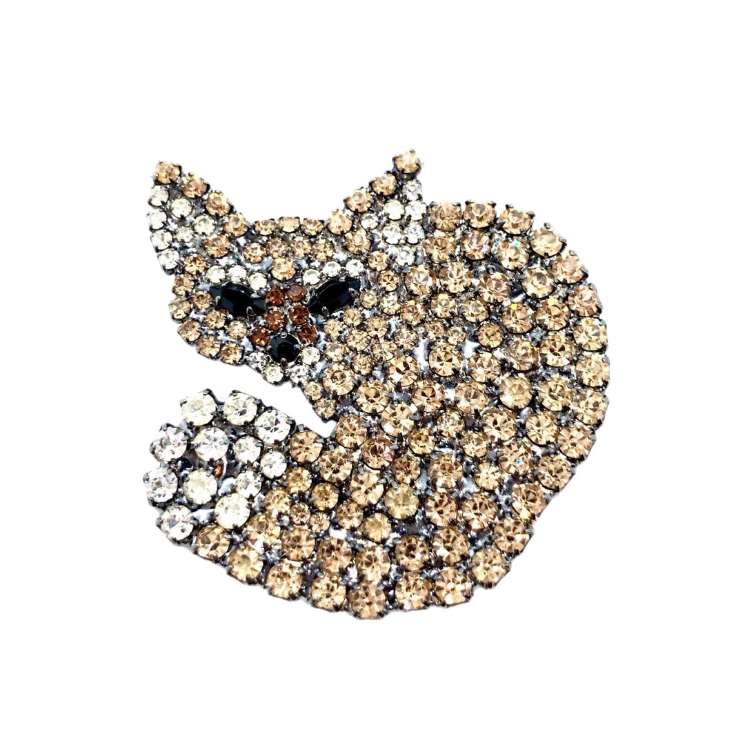Fennec Fox Pin - Adorable Exotic Pet Brooch - Etsy