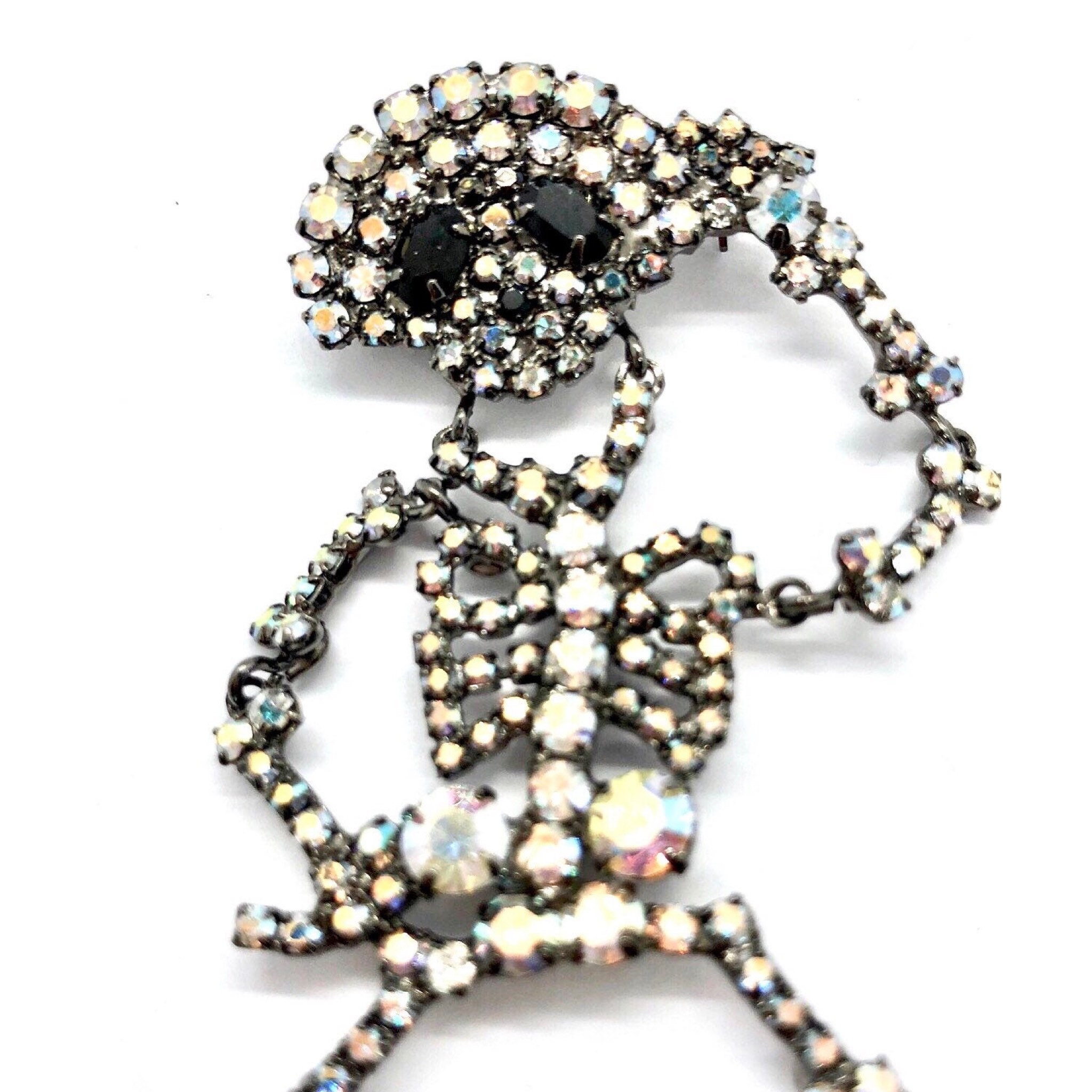 Mr. Bone-jangles the Dancing Skeleton Pin - Halloween - Etsy