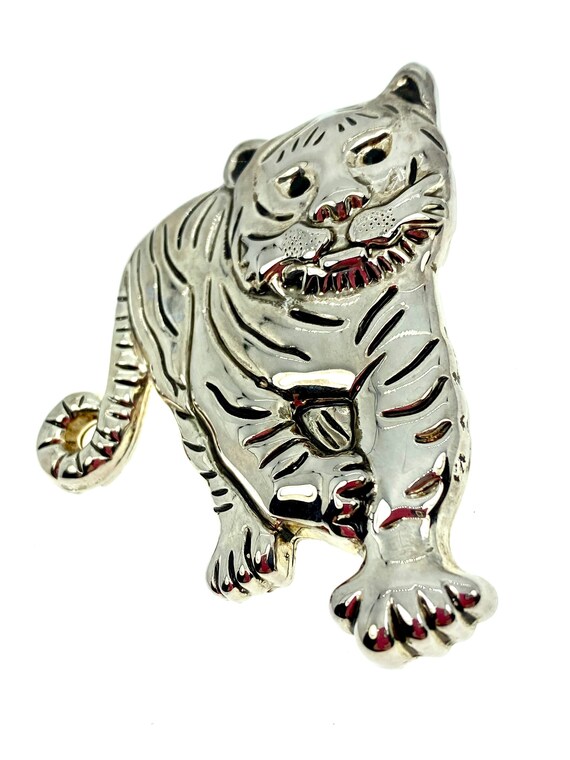 Big Vintage Creeping Tiger Brooch / Pin - Statement J… - Gem