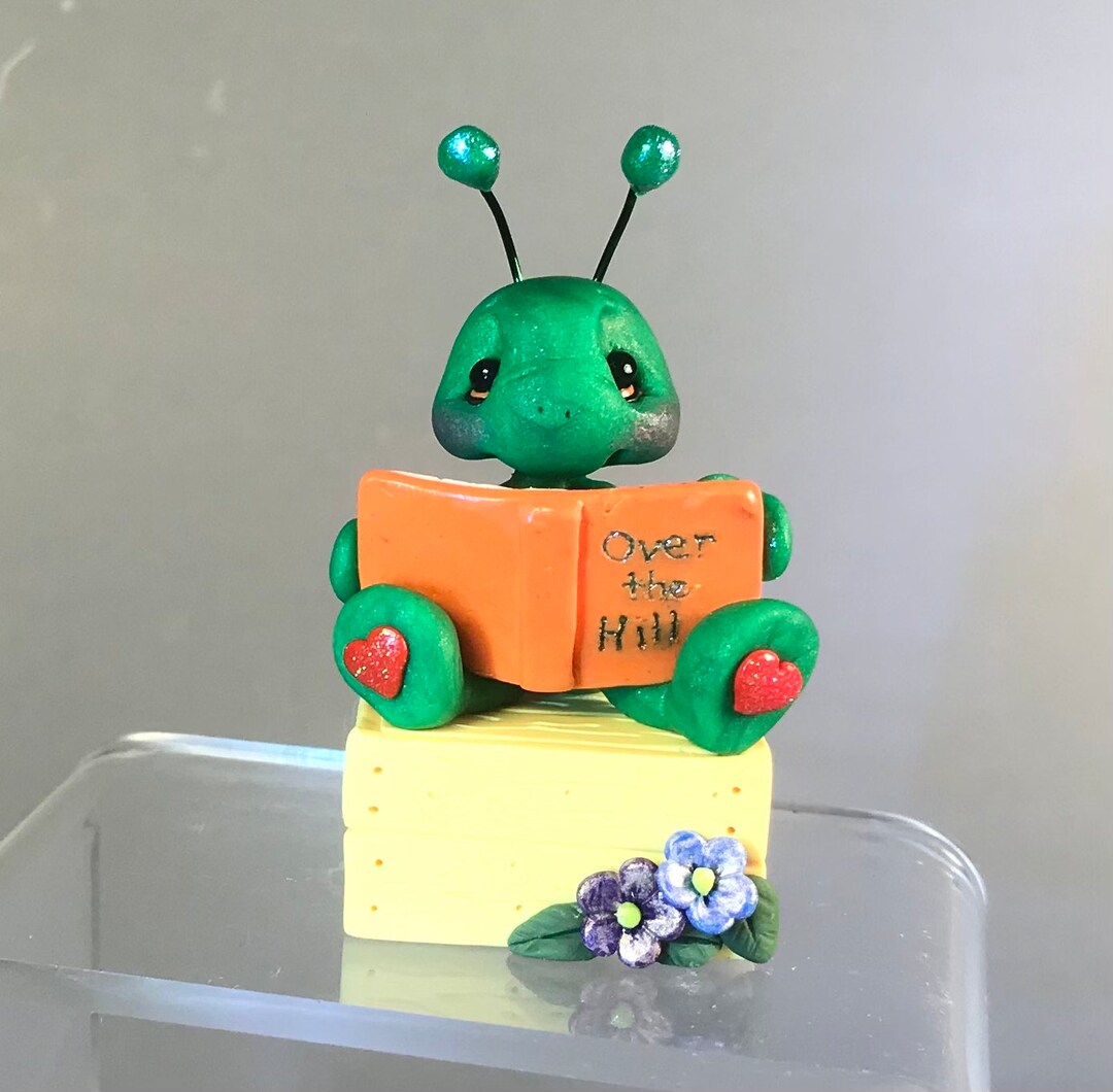 Ant on Box W/ Book- Polymer Clay Insect Figure - Sculpted Bug Figurine ...