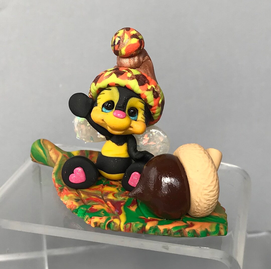 Bumble Bee W/ Toboggan &acorn on Leaf-polymer Clay Honey Bee Figurine ...