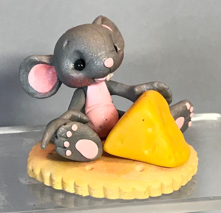 Mouse on Cracker W/ Cheese miniature Polymer Clay Mice - Etsy