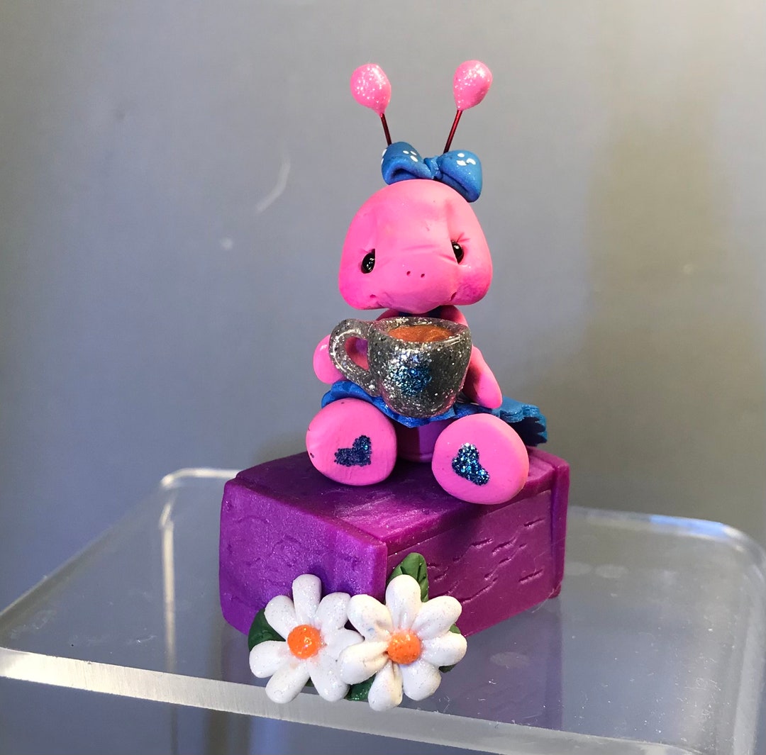 Ant in Dress W/ Tea-polymer Clay Bug Figurine-miniature Sculpted Clay ...