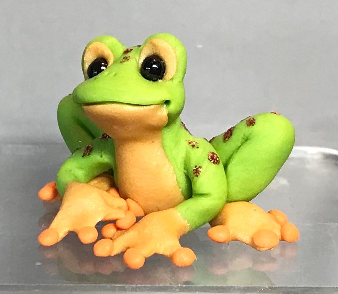 Frog Tiny Polymer Clay Amphibian Figurine Sculpted Clay | Etsy