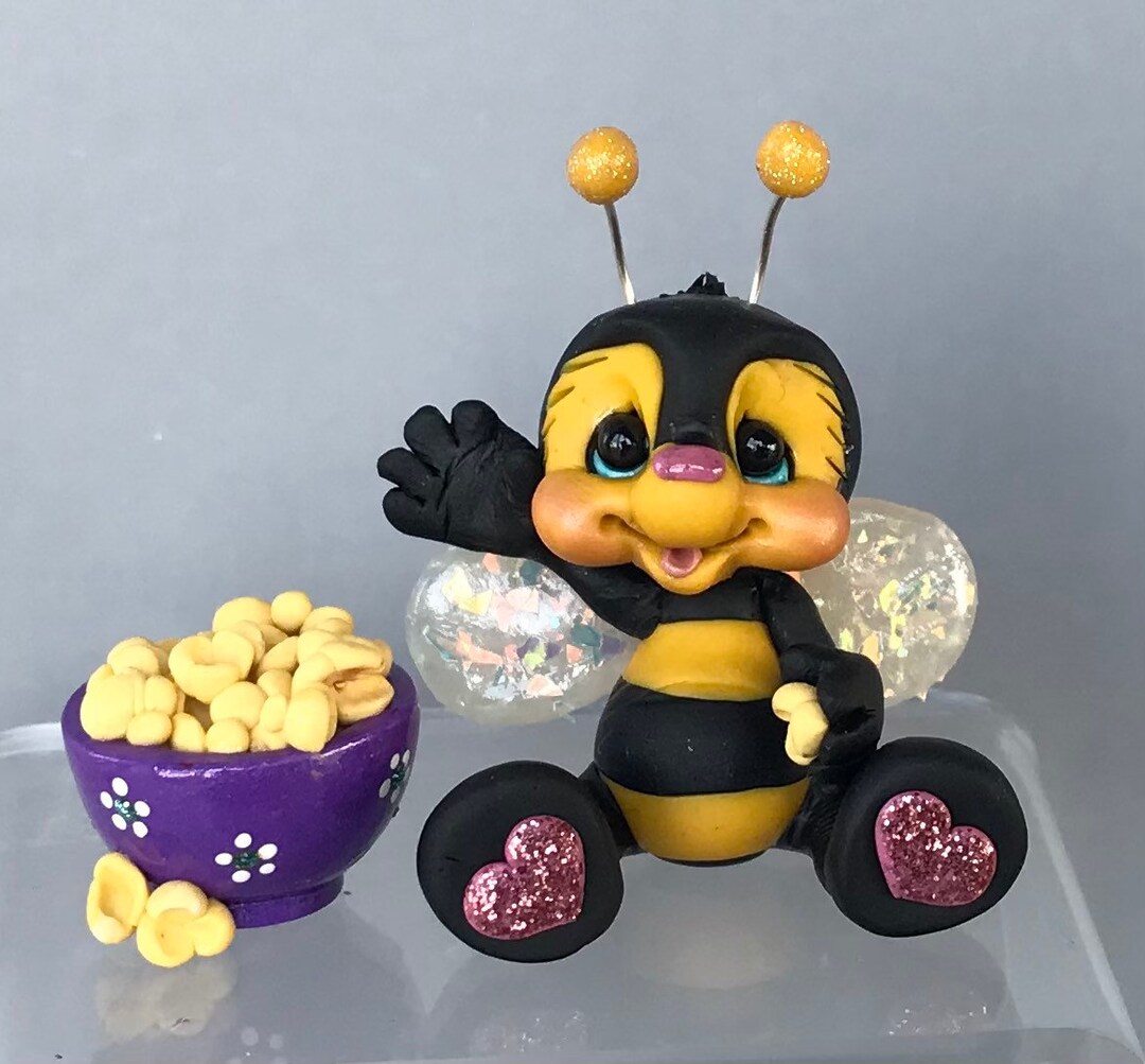 Bumble Bee W/ Bowl of Popcorn - Polymer Clay Honey Bee Figurine ...