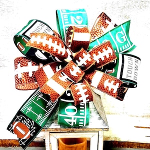 Football Bow, Football Season Decor, Party Football Decor, NFL Wreath ...