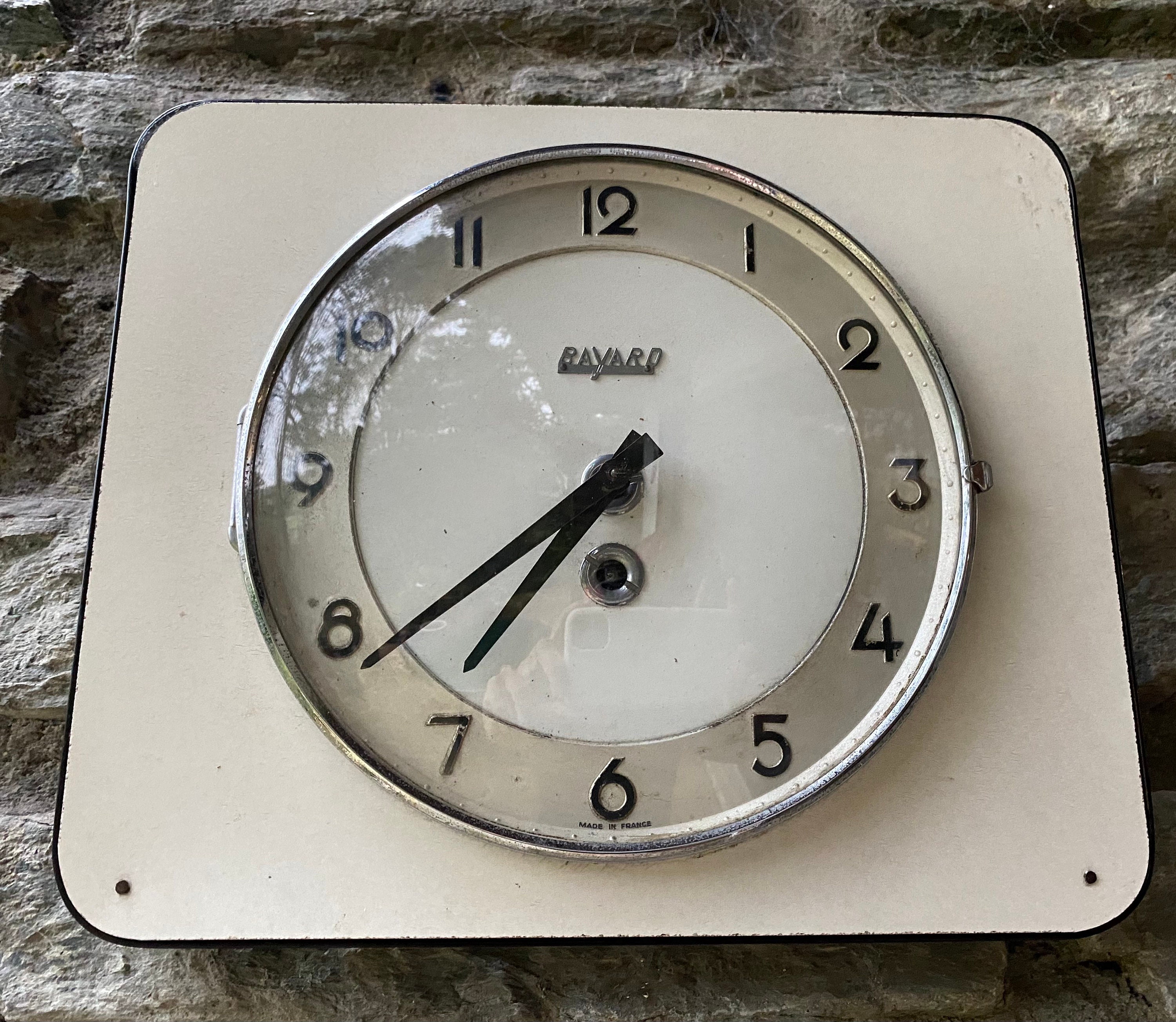 French vintage wall clock Bayard with key