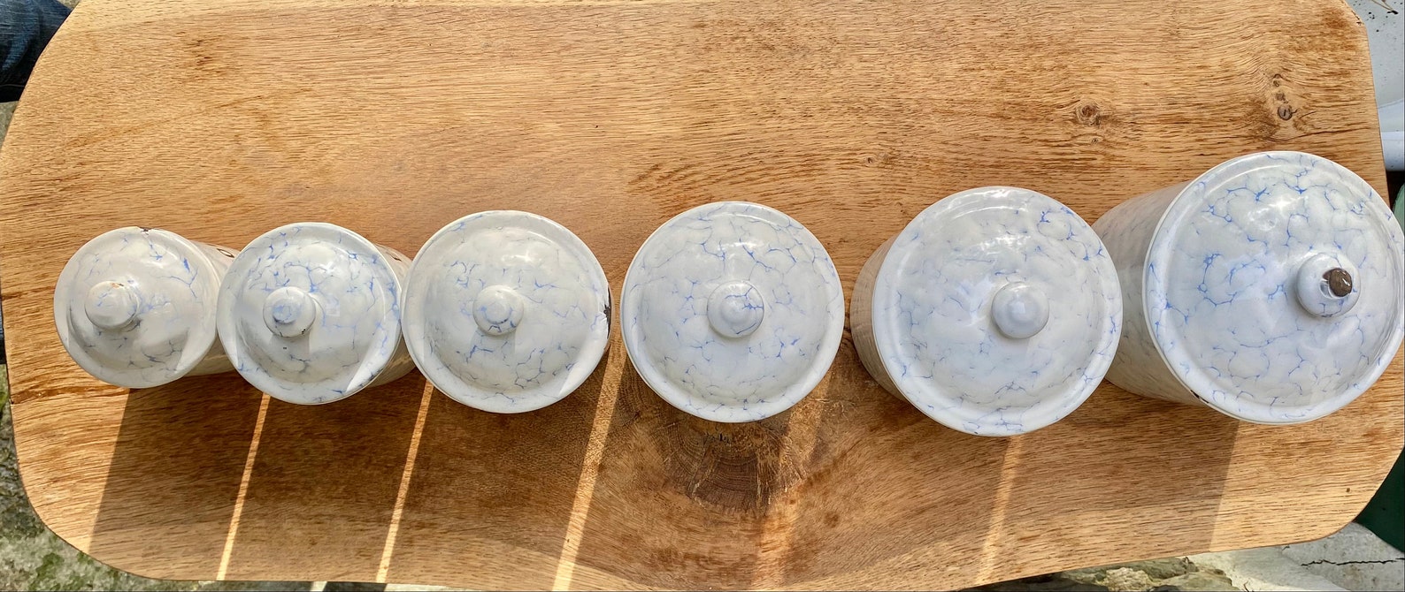 Set of 6 Enamel Nesting Canisters 1950s Enamel Spice Pots - Etsy
