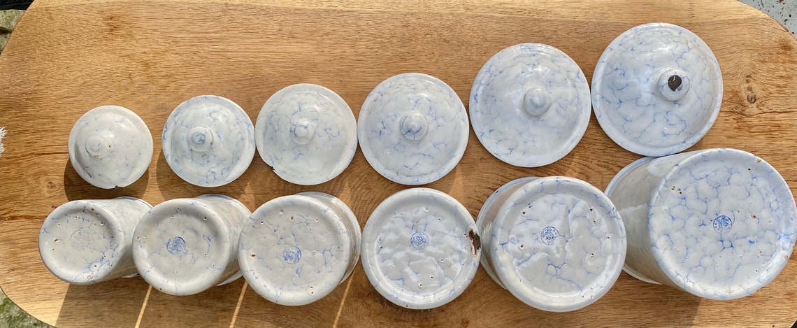 Set of 6 Enamel Nesting Canisters 1950s Enamel Spice Pots - Etsy