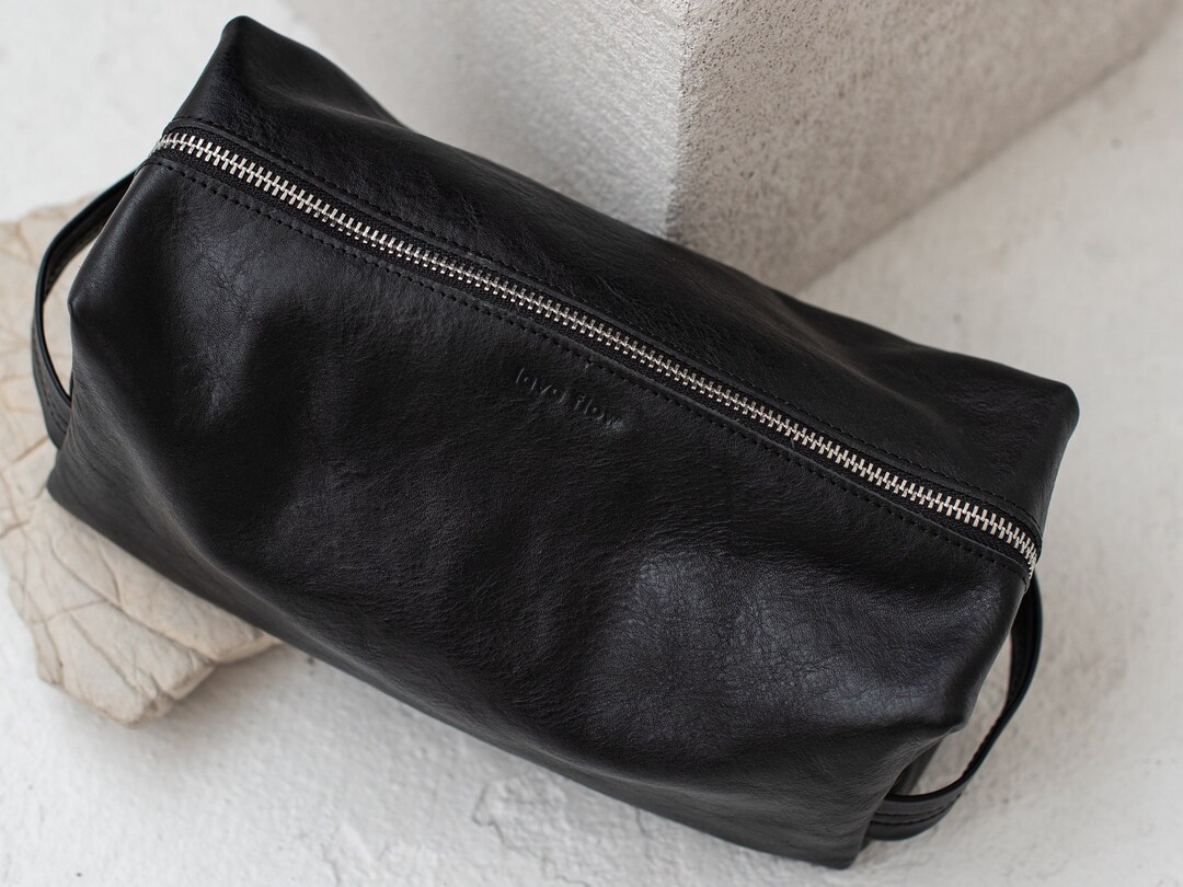 Leather Cosmetics Bag | Black Leather Pouch | Comfortable and Spacy ...