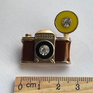 Camera Brooch Pin, Photographer Gift, Photography Lapel Pin - Etsy