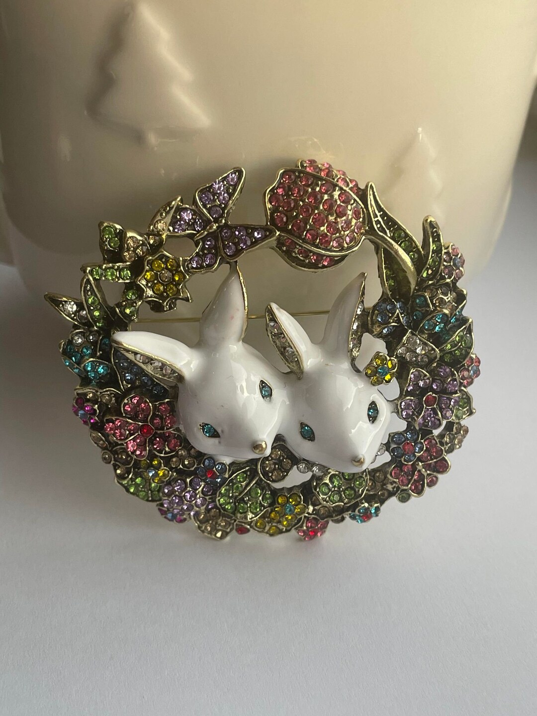 Rabbits in Wreath Brooch, Easter Wreath Brooch, Rabbit Brooch, Wreath ...