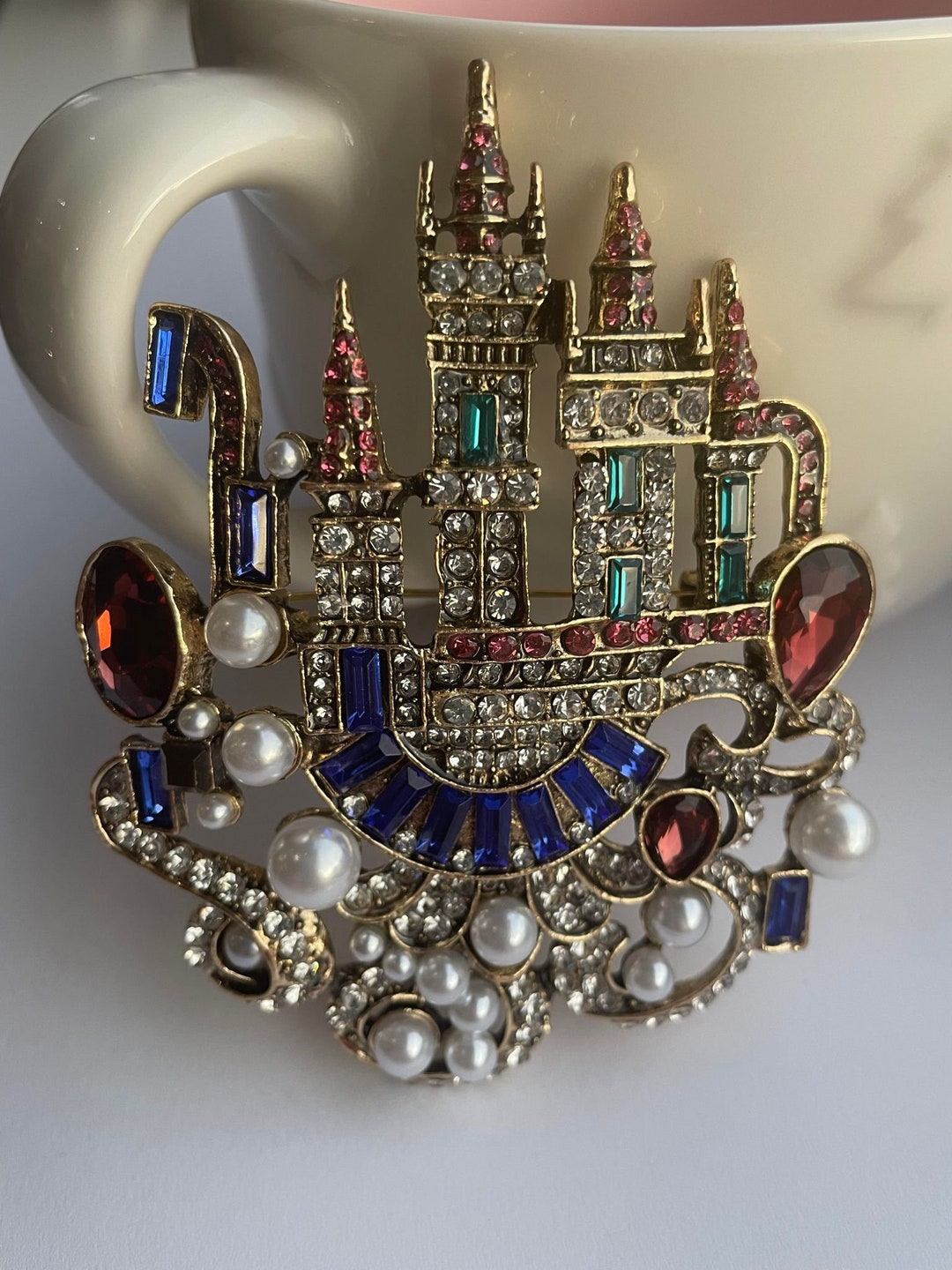 Rhinestone Castle by the Sea Brooch, Castle Brooch, Pearl Castle Brooch ...