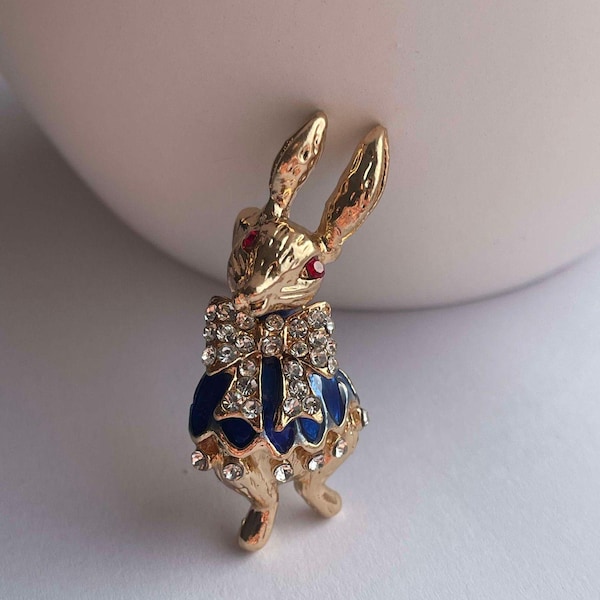 Rabbit Brooch - Etsy UK