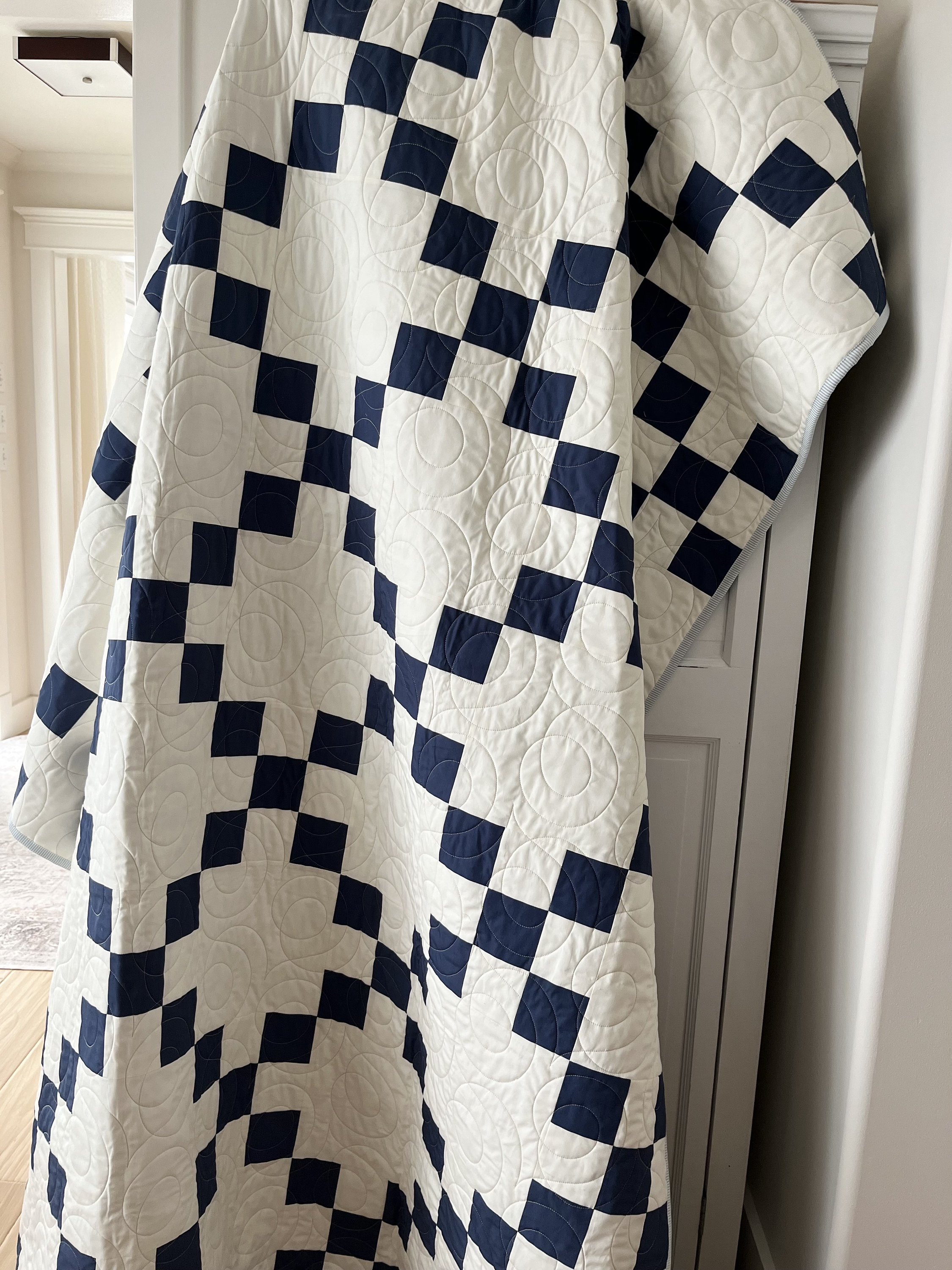 Irish Chain Quilt, Nine Patch Quilt, Vintage Quilt, Navy and White ...