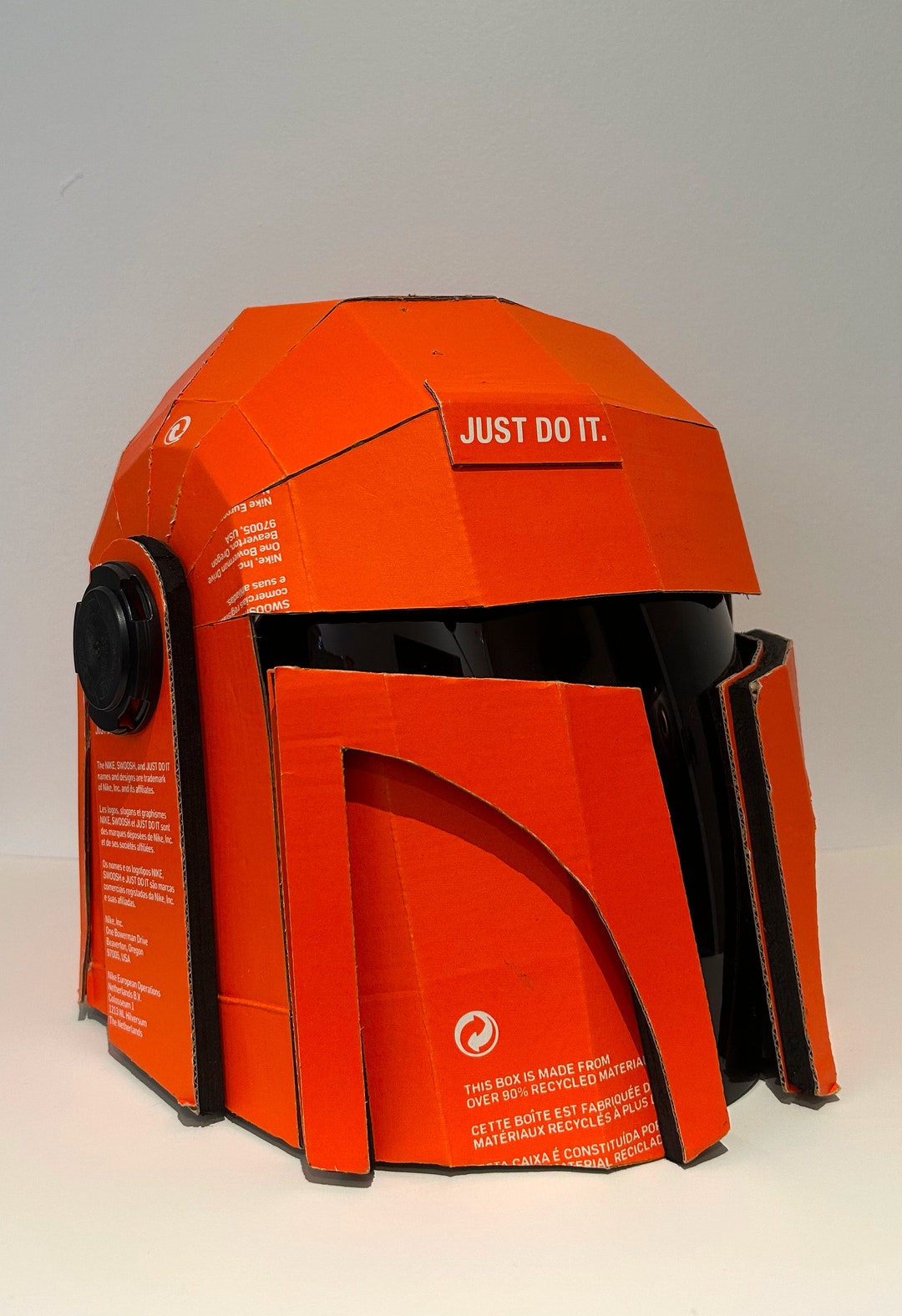 Mandalorian Helmet / Papercraft 1 of 1 / Nike X Star Wars - Etsy