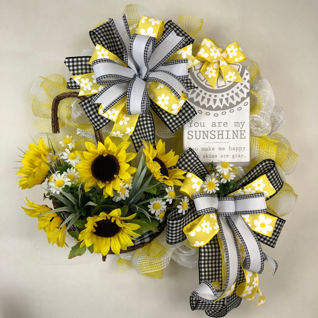 Summer Daisy Front Door Wreath, Deco Mesh Wreath With Grapevine ...