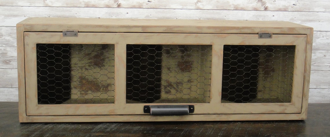 Large Rustic Farmhouse Chicken Wire Cubbie - Etsy