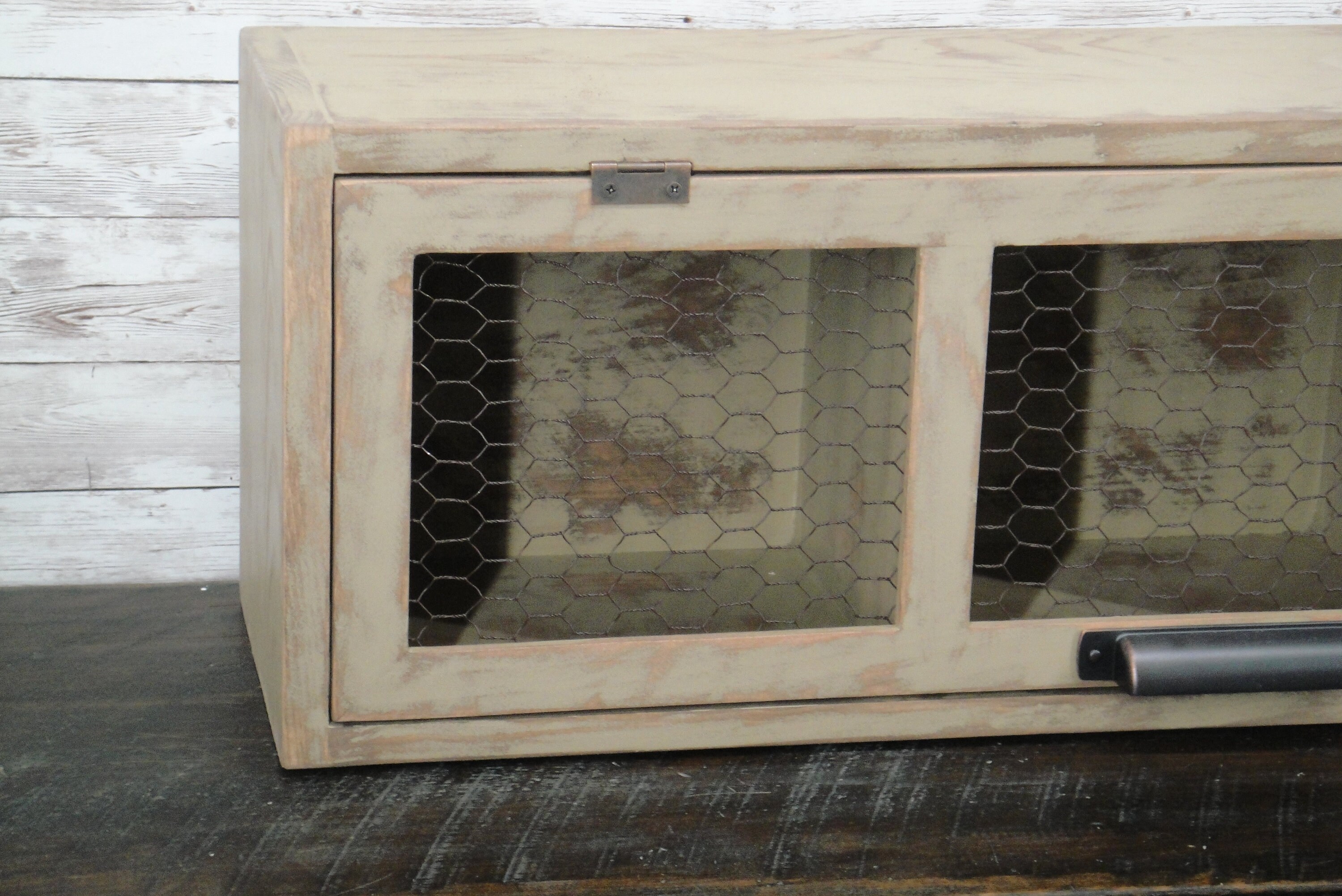 Large Rustic Farmhouse Chicken Wire Cubbie - Etsy