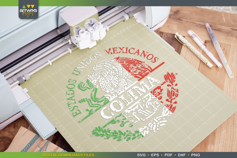 Distressed Escudo Nacional Aguila Mexicana Tricolor Colima Split ...