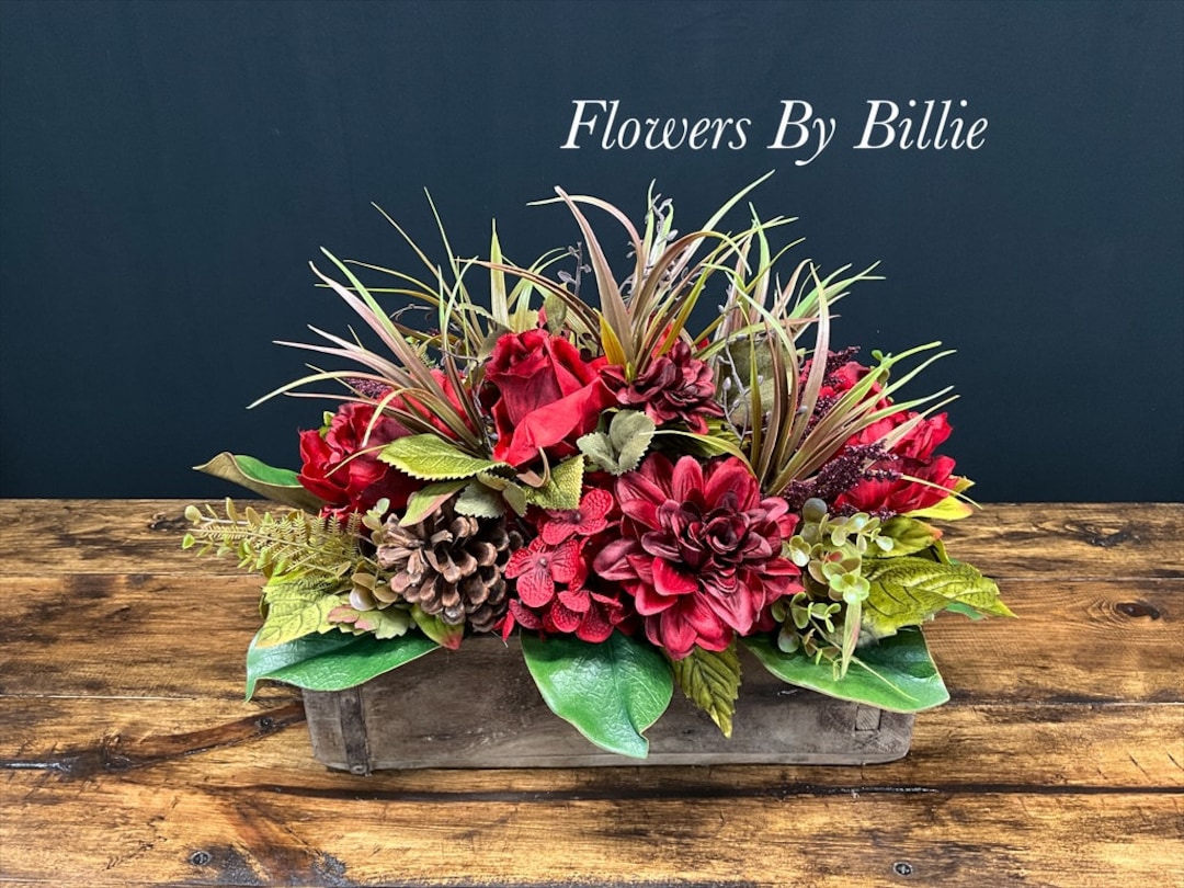 Rustic Red Floral Centerpiece - Etsy