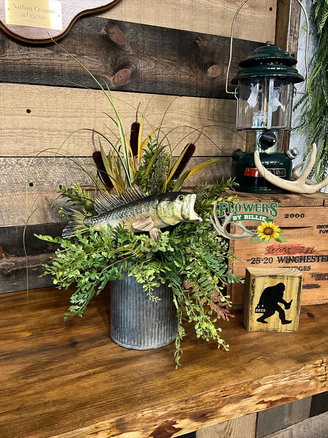 Medium Bass Fish Lake Life Arrangement, Fishing Table Piece, Largemouth ...