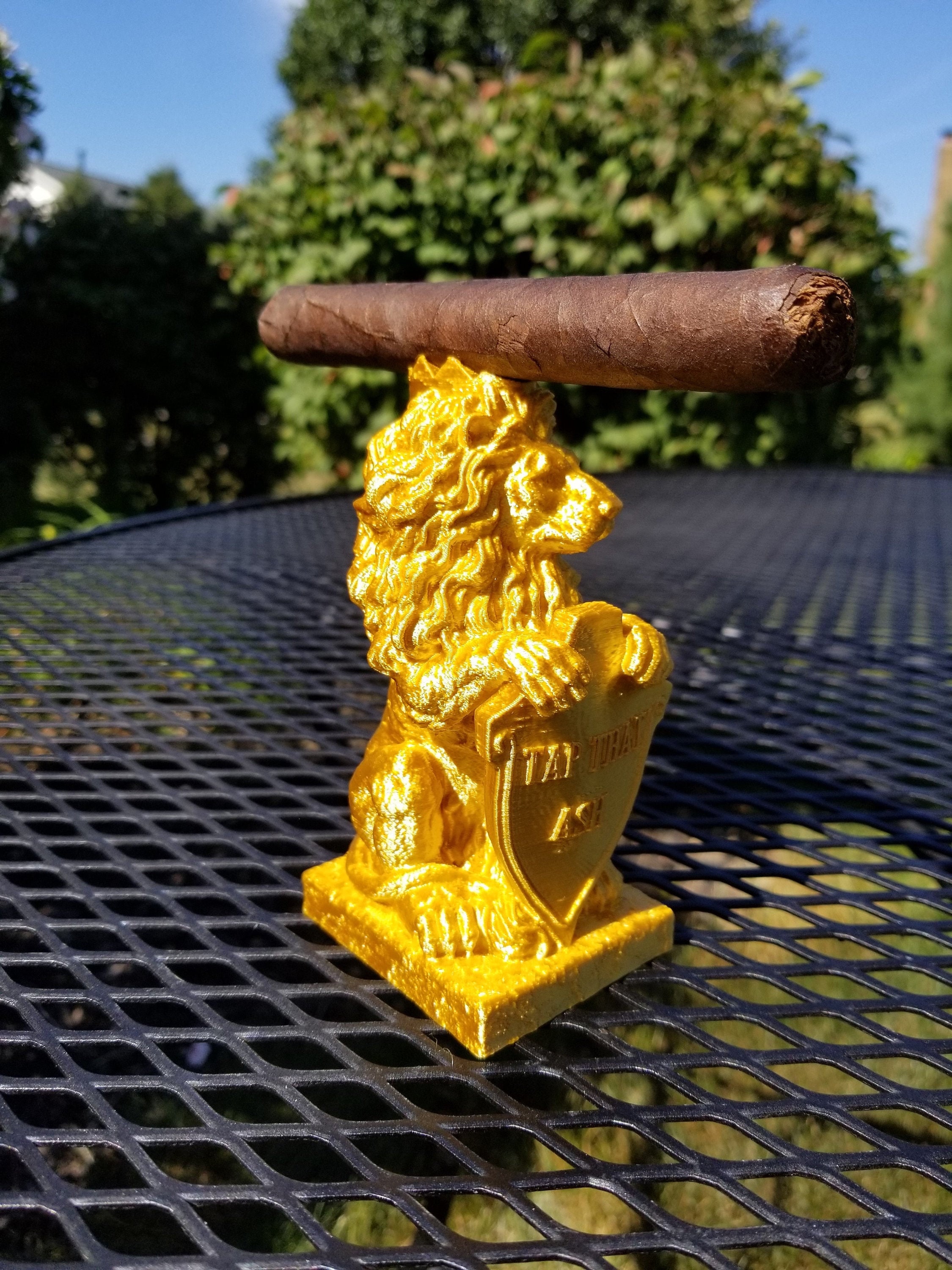 Customized Golden Lion Cigar Stand - Etsy