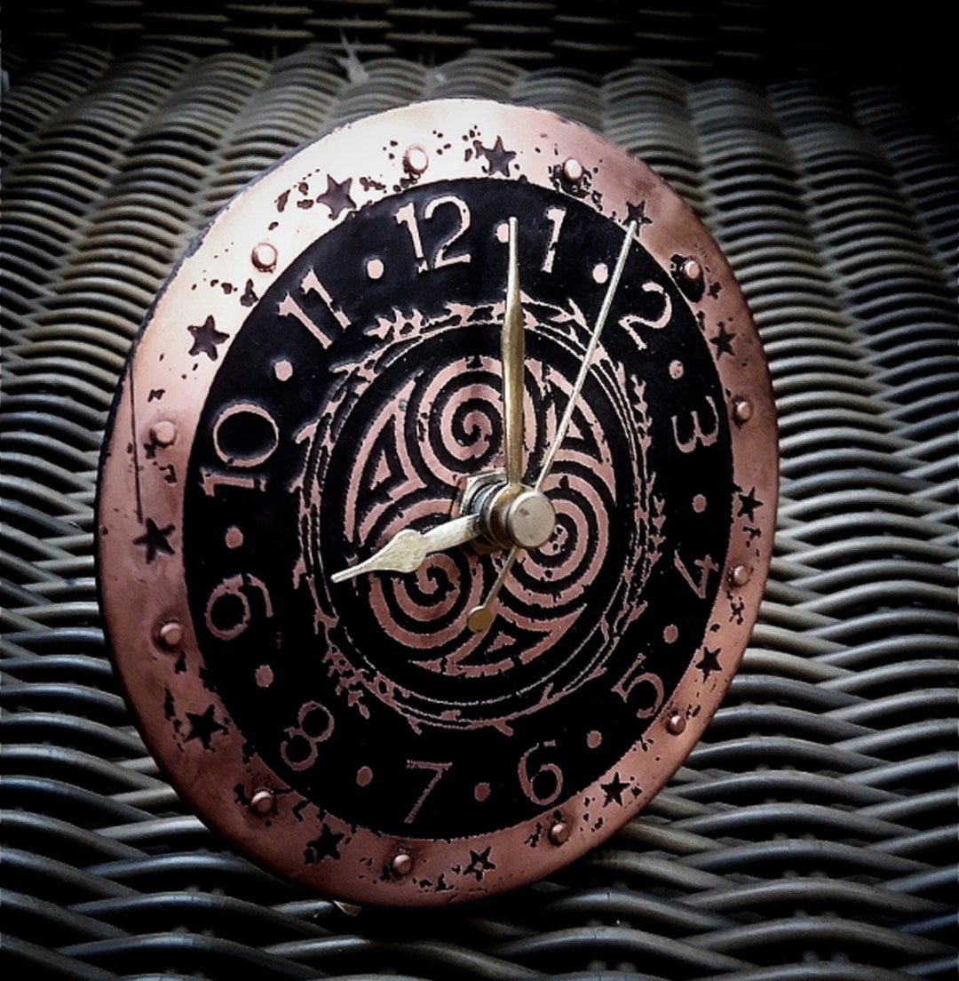 Celtic Triskele Clock*silent*copper*200mm/8" Desk, Mantle*silent - Etsy
