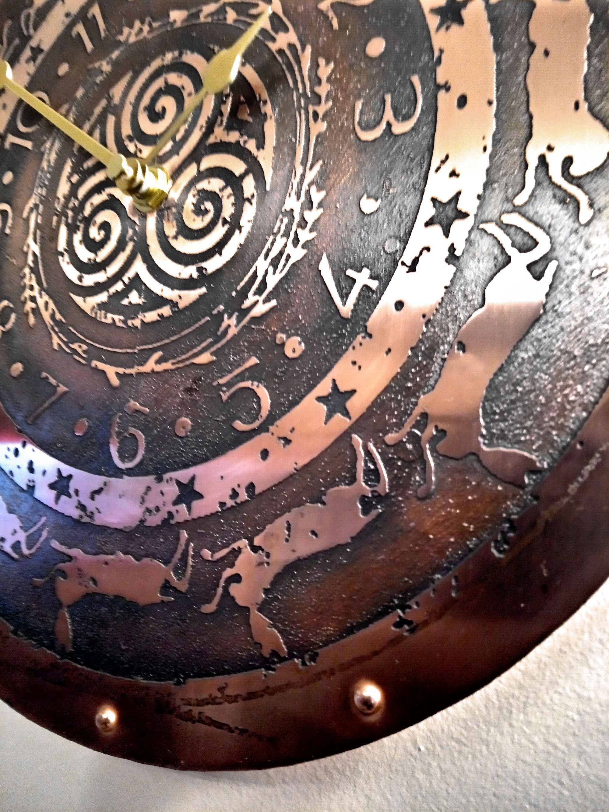 Large Copper Wall Clock With Hares and Triskele12 | Etsy UK