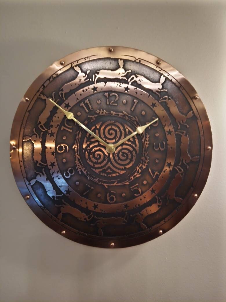 Large Copper Wall Clock With Hares and Triskele12 - Etsy UK