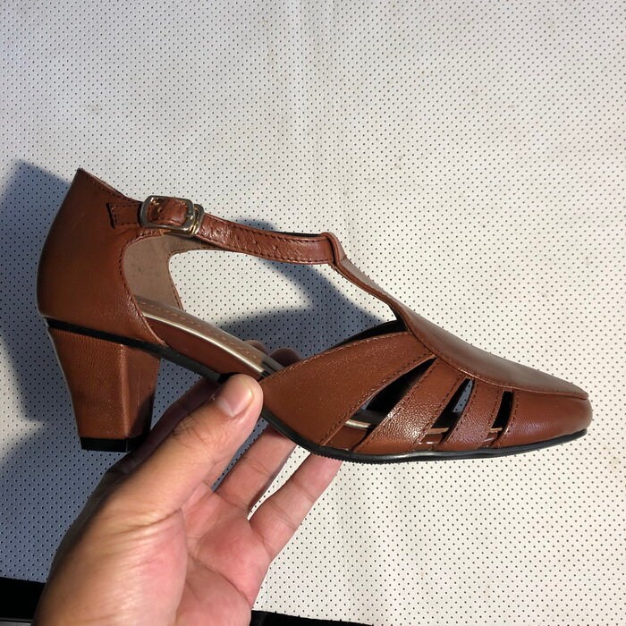 Handmade Women Leather Sandals Shoes with HeelsWomen Heel | Etsy