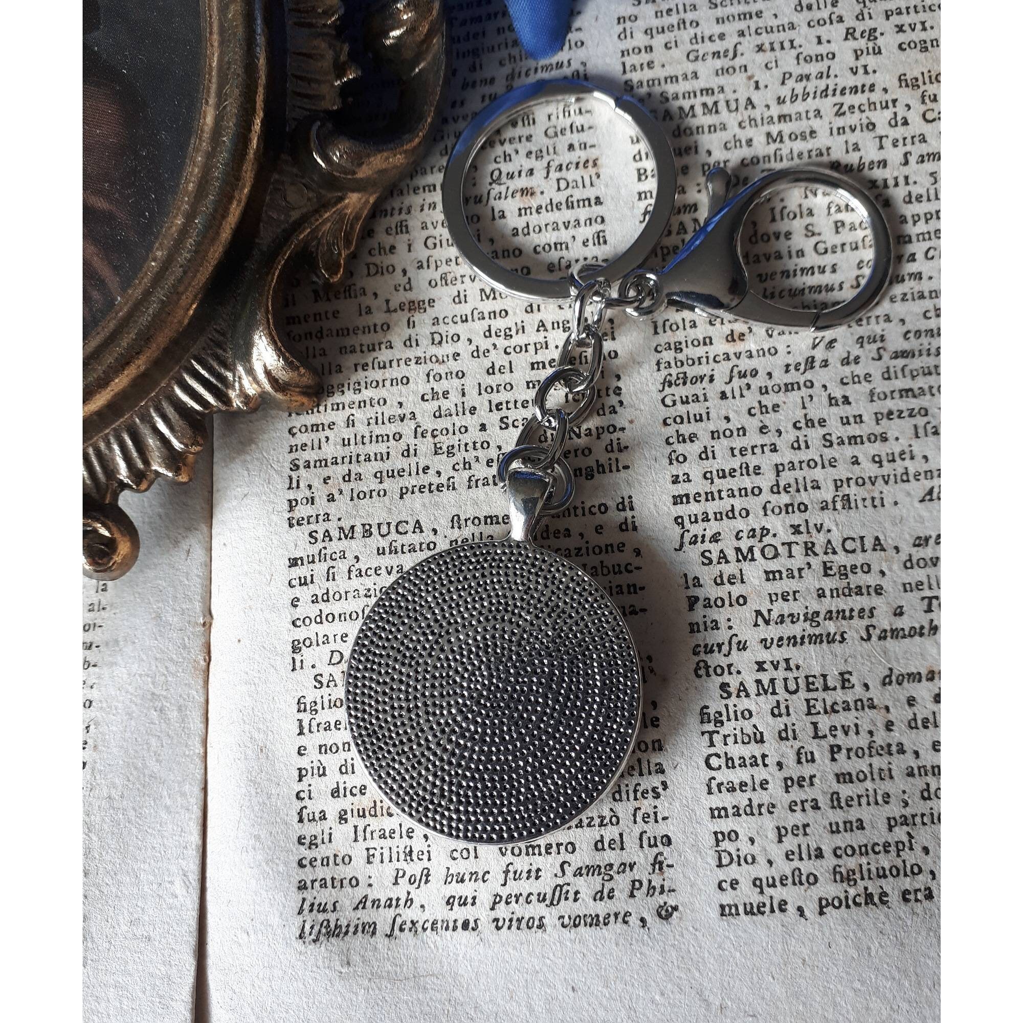 Religious Keyring, Saint Veronica Portrait, Christian Medal. Catholic ...