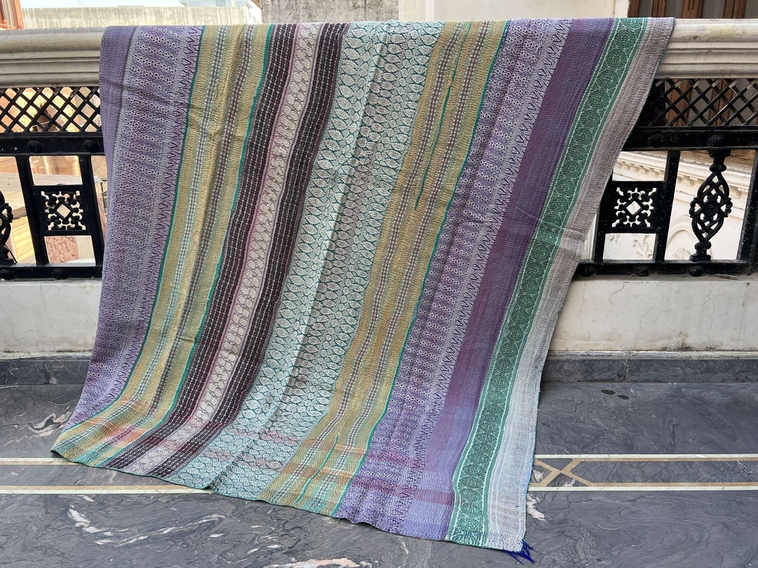 Boho Reversible Kantha Quilt: Vintage Indian Sari Throw - Etsy