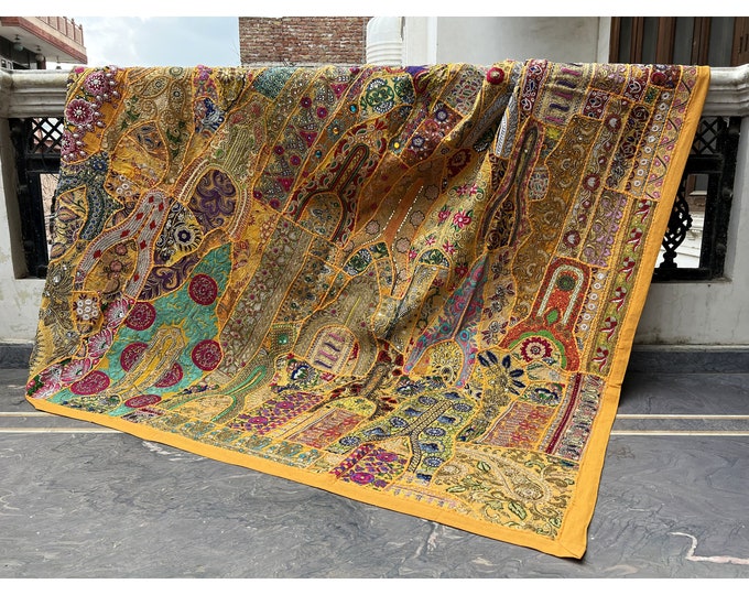 Vintage Sari Patchwork Beaded Bedding,gypsy Sari Decor,bohemian Wall ...