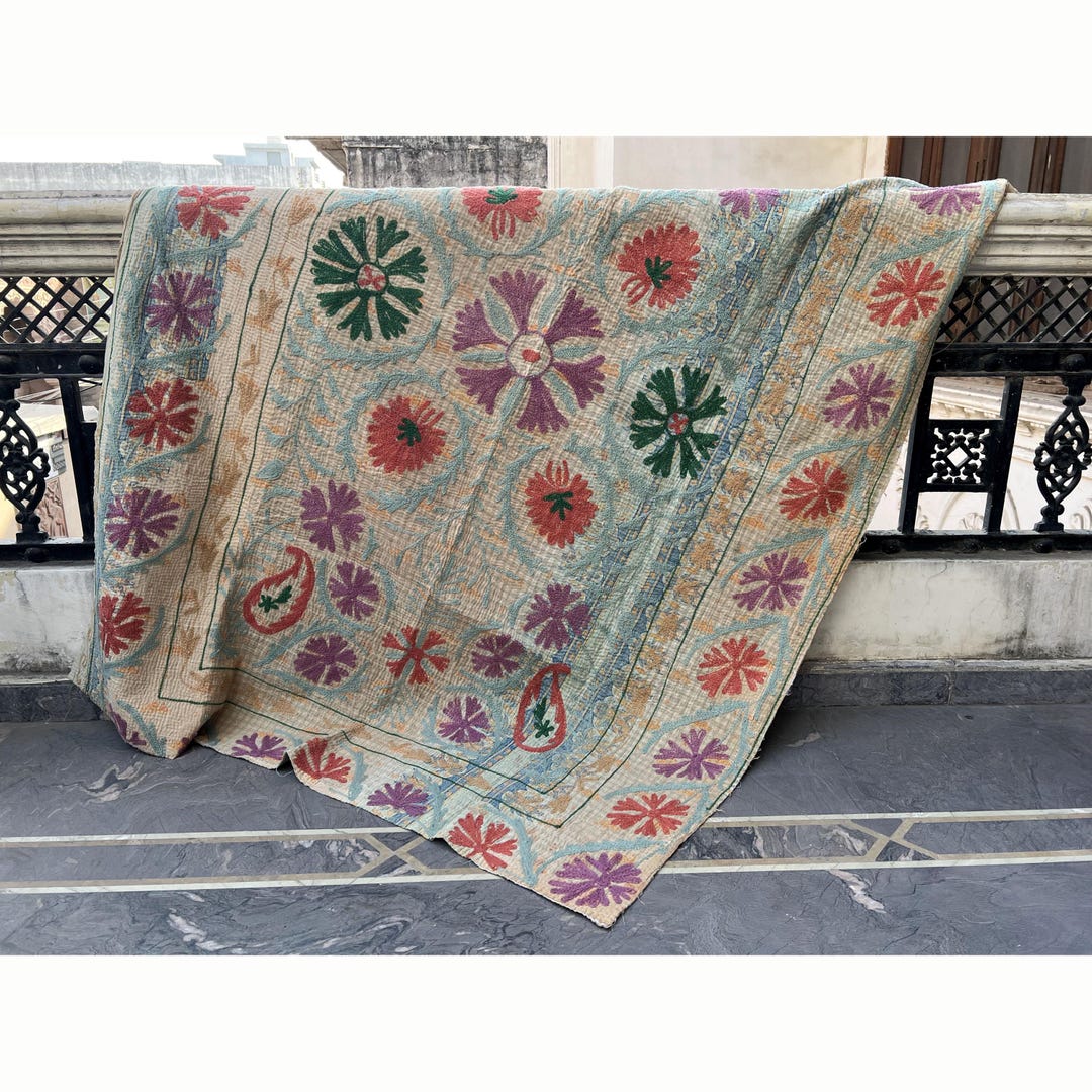 Vintage Suzani Kantha Quilt: Hand-stitched Indian Embroidery - Etsy