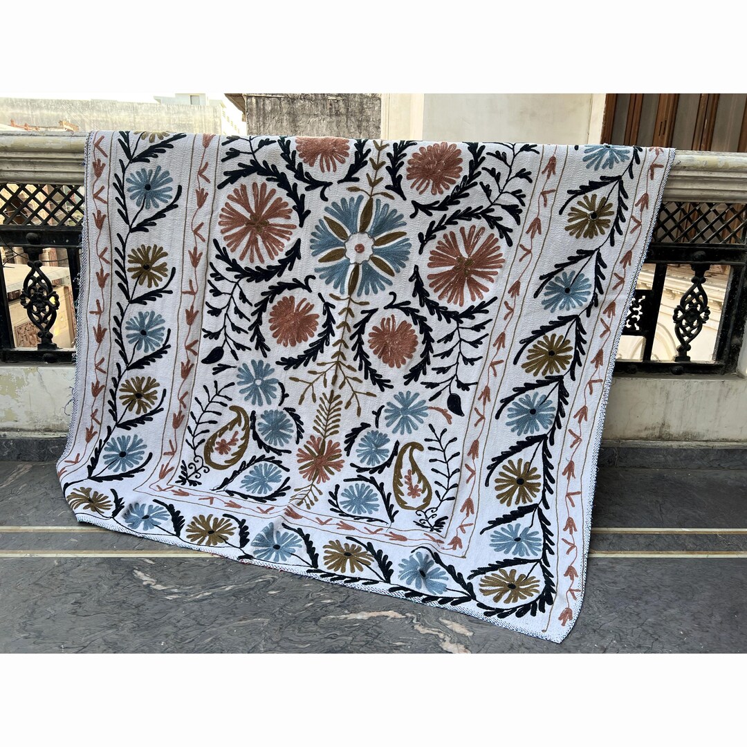 Vintage Suzani Kantha Quilt: Hand-stitched Indian Embroidery - Etsy