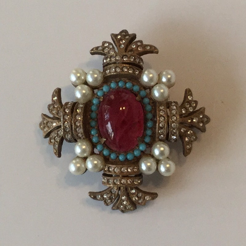 Cadoro Brooch - Etsy