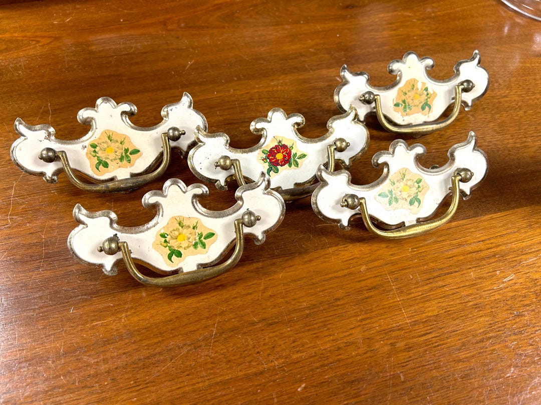 Set of 5 Vintage French Provincial Bat Wing Drawer Pulls Brass Metal ...