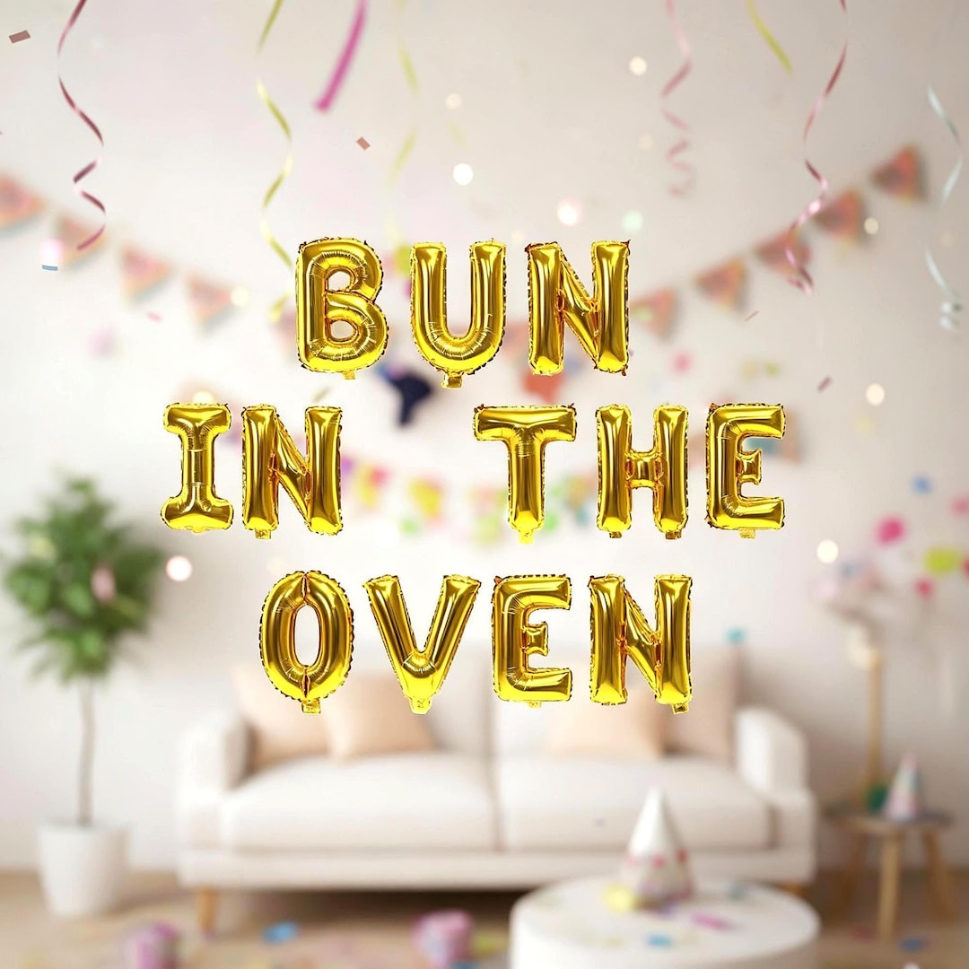 Bun in the Oven Balloon Banner Pregnancy Reveal Garland, Bun in the ...