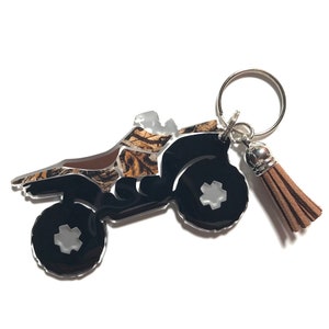 Camo Four Wheeler, Camouflage ATV Keychain, 4 Wheeler Keychain, Wheeler ...