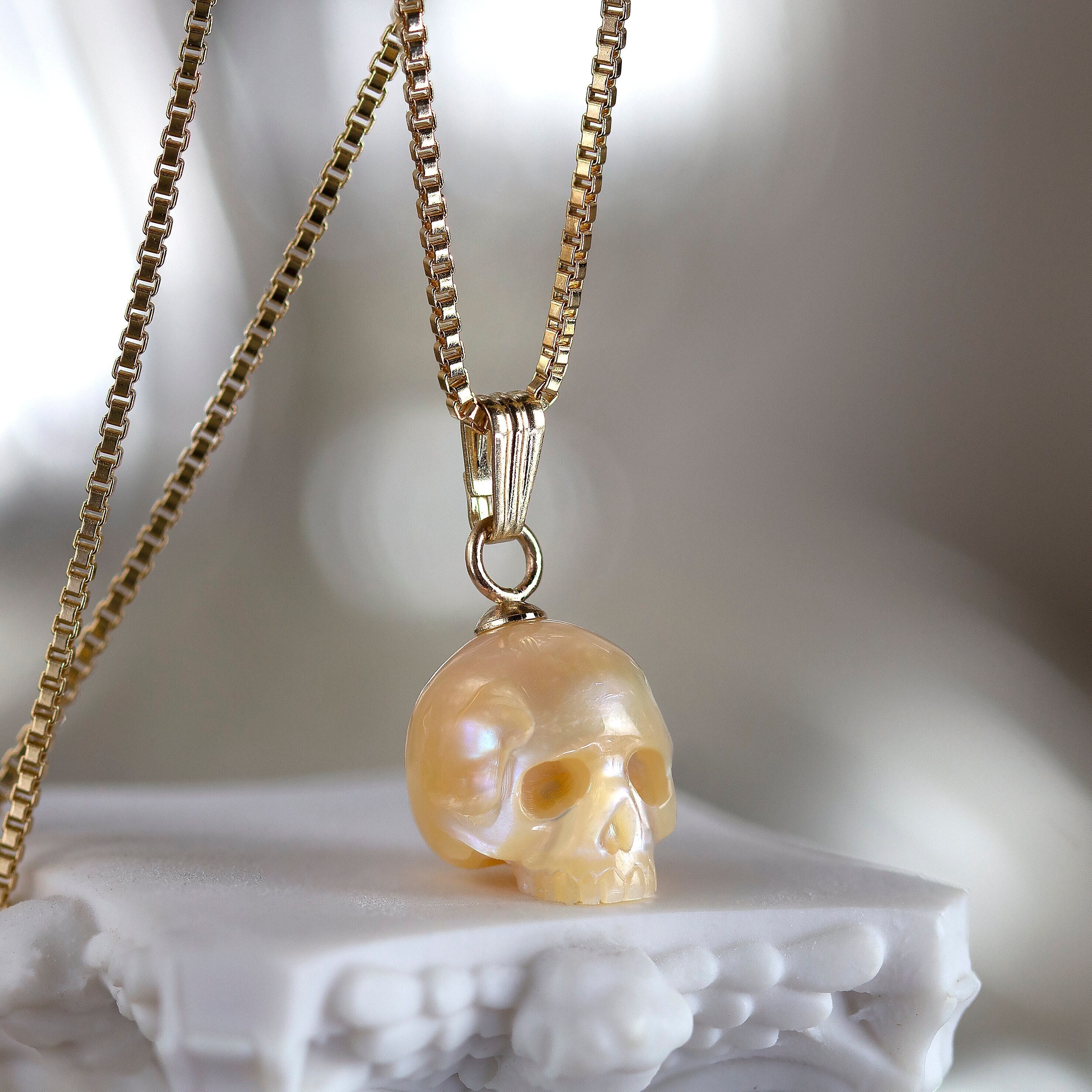 Hand-carved Peach Pearl Skull Pendant Necklace, Gothic Memento Mori ...
