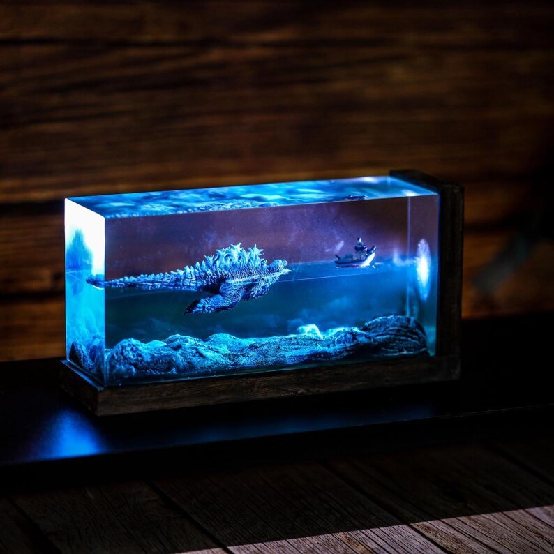 Cuboid Swimming Godzilla Monster Night Light Night Light, Resin Diorama ...
