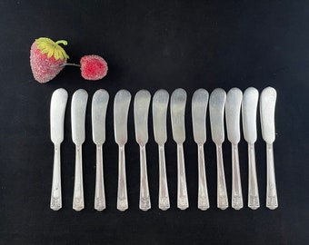 Holmes and Edwards Century Pattern Silverplate Utensils With Monogram d ...