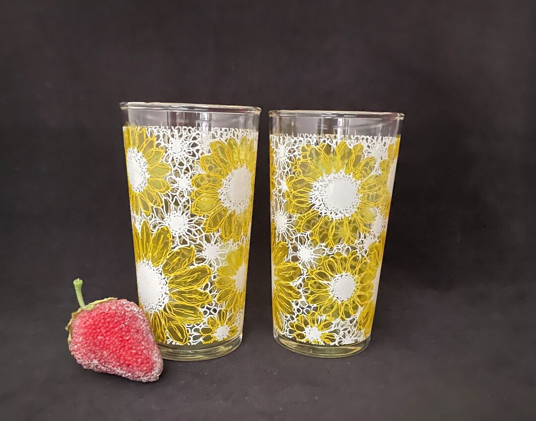 Hazel Atlas Daisy Glass Tumblers - Etsy