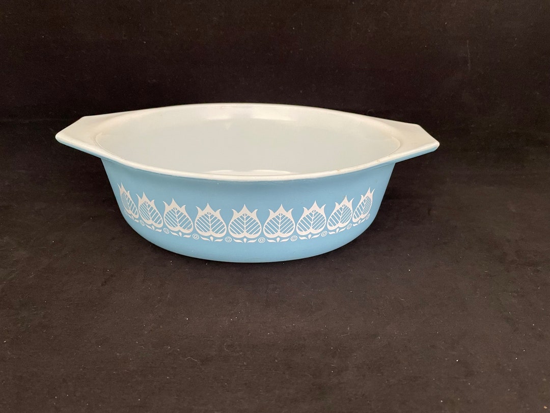 Pyrex Blue Tulip Oval Casserole #043 ( 1 1/2qt) - Etsy
