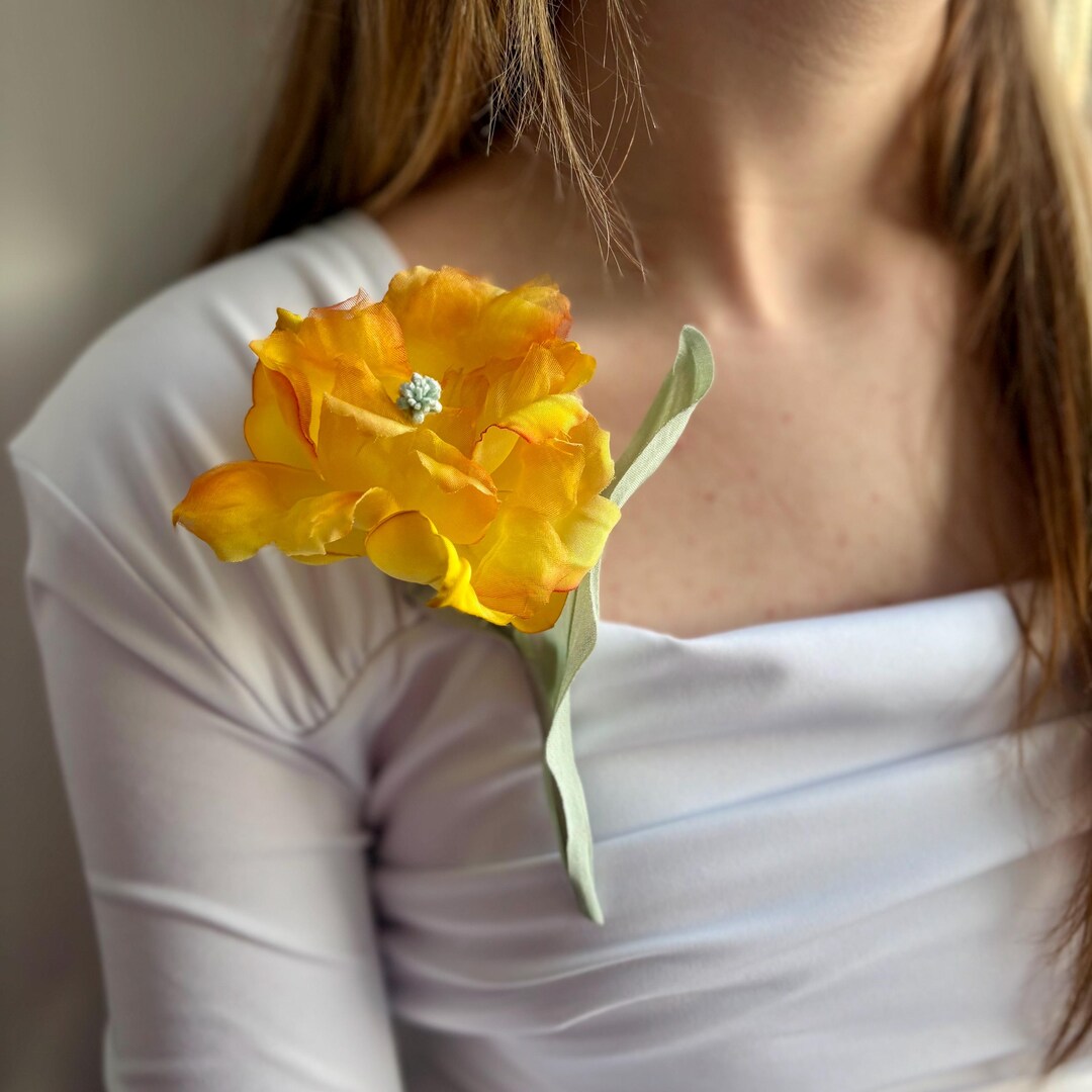 Yellow Tulip Flower Lapel Pin for Men. Groomsmen Wedding Accessories ...