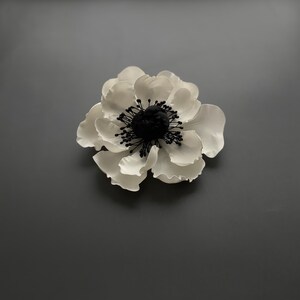 Anemone Black-white Wedding Flower Brooch Glamorous Statement Pin for Brides. Oversize Brooch ...