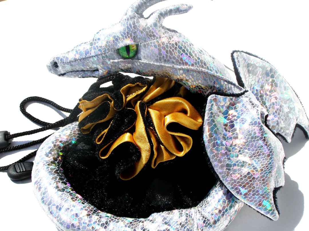 Dragon Dice Bag of Holding DND Dice Pouch With 8 Pockets - Etsy